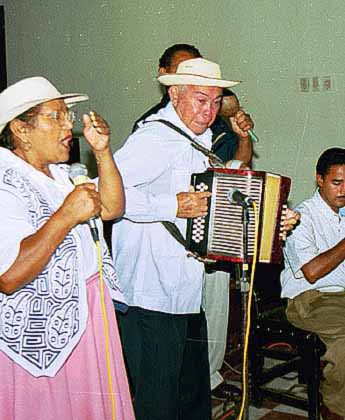 Un comité para dar vida a la cumbia * El Desaparecido Ñato Califa