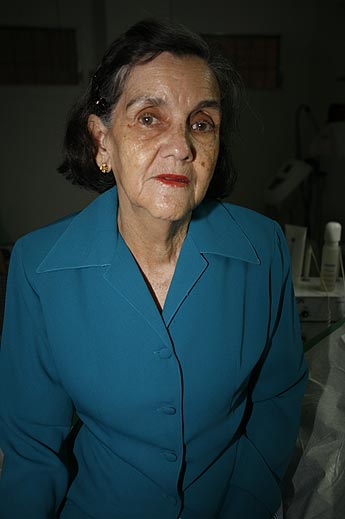 Ríase de las arrugas * Los faciales se deben realizar una vez al mes ...